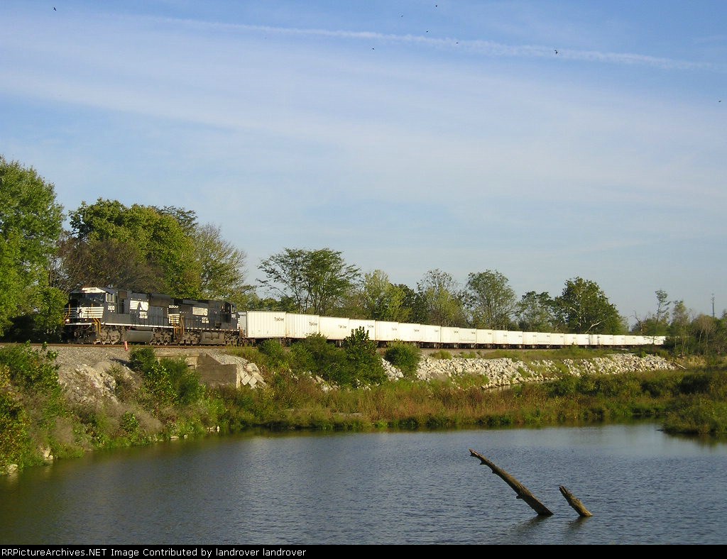 NS 2635 On NS 264 Westbound